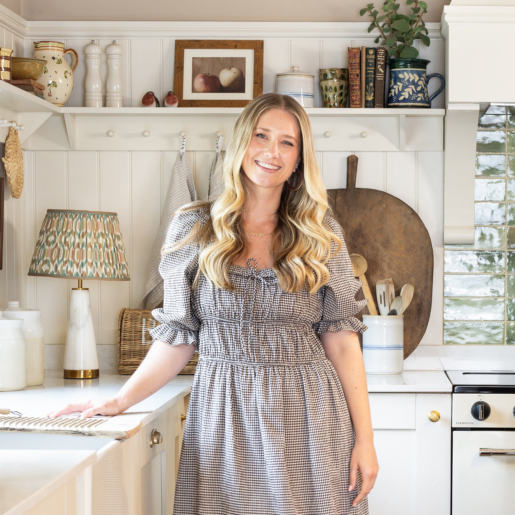 Step Inside Jess Daines’ Cottage Kitchen with Sorrento Aged Tumbled ...