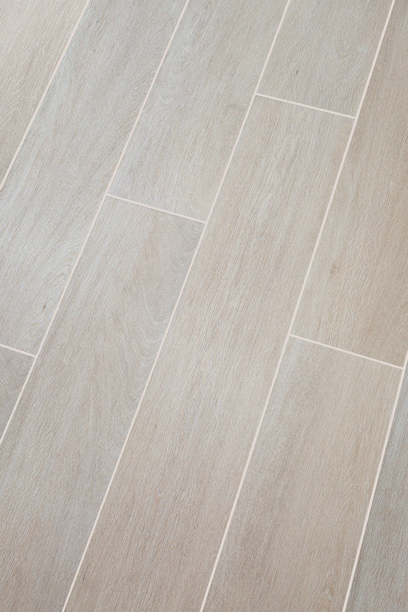 Adlestrop Washed Oak Wood Effect Porcelain Tiles | Quorn Stone