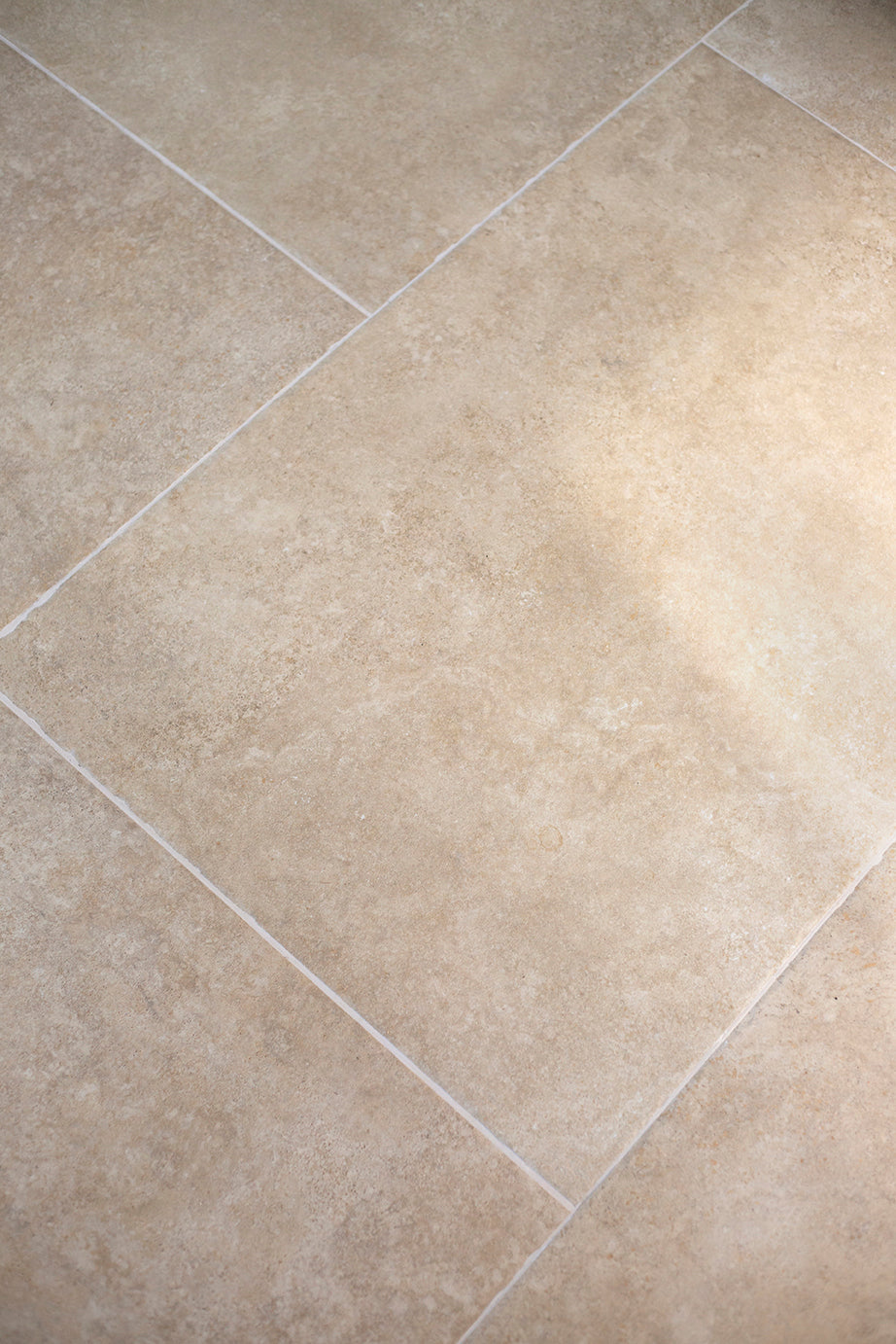 Alnwick Beige Stone Effect Porcelain Tiles | Quorn Stone