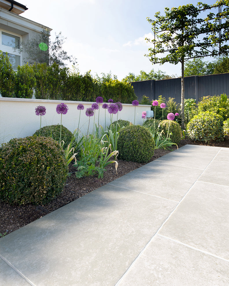 Alnwick Ivory Stone Effect Porcelain Paving | Quorn Stone