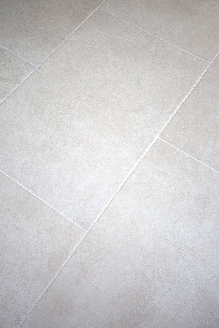 Alnwick Ivory Stone Effect Porcelain Tiles | Quorn Stone