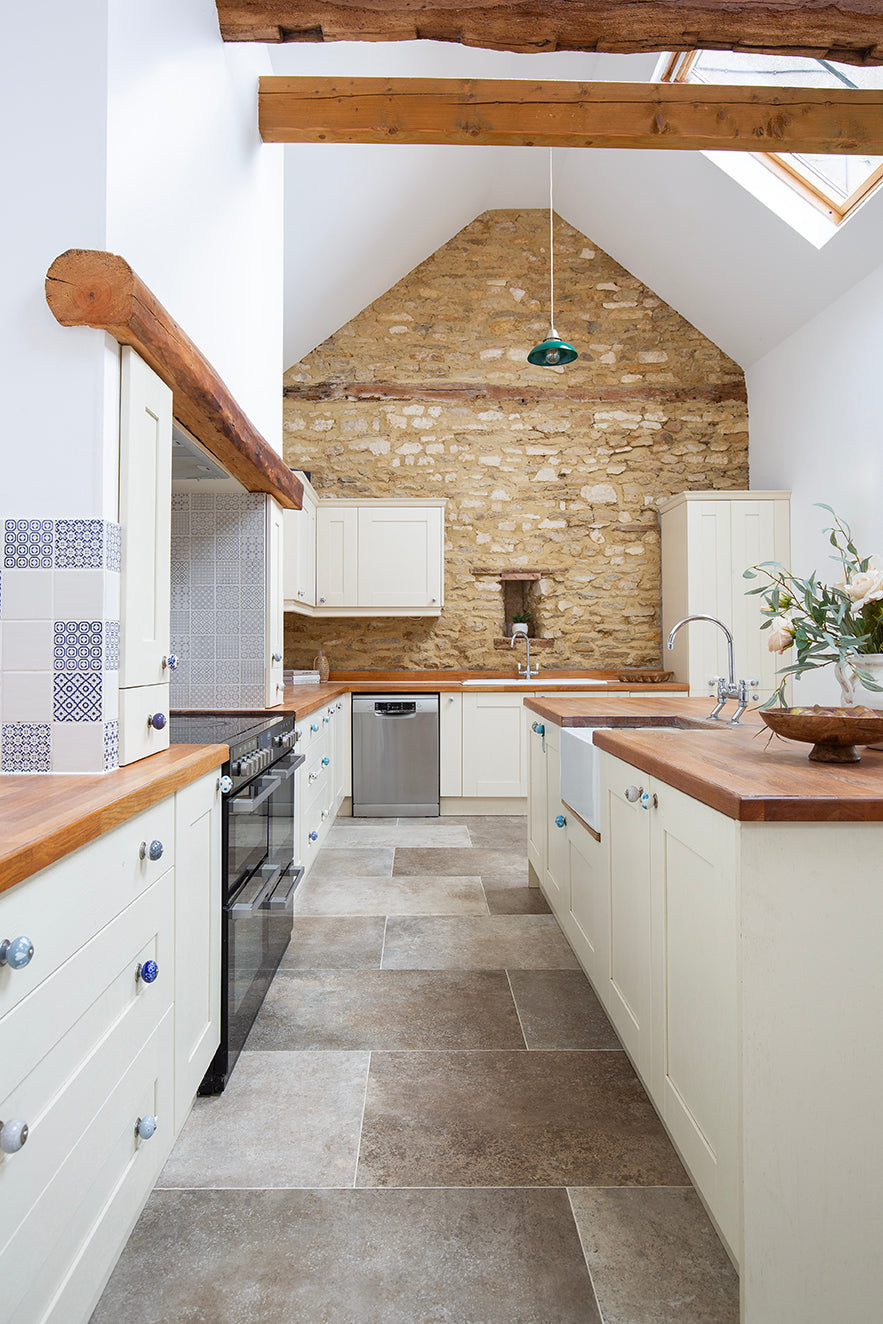 Rustic Outdoor Countertop Tiles