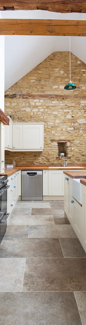 Bayonne Blend Rustique Stone Effect Porcelain Tiles | Quorn Stone