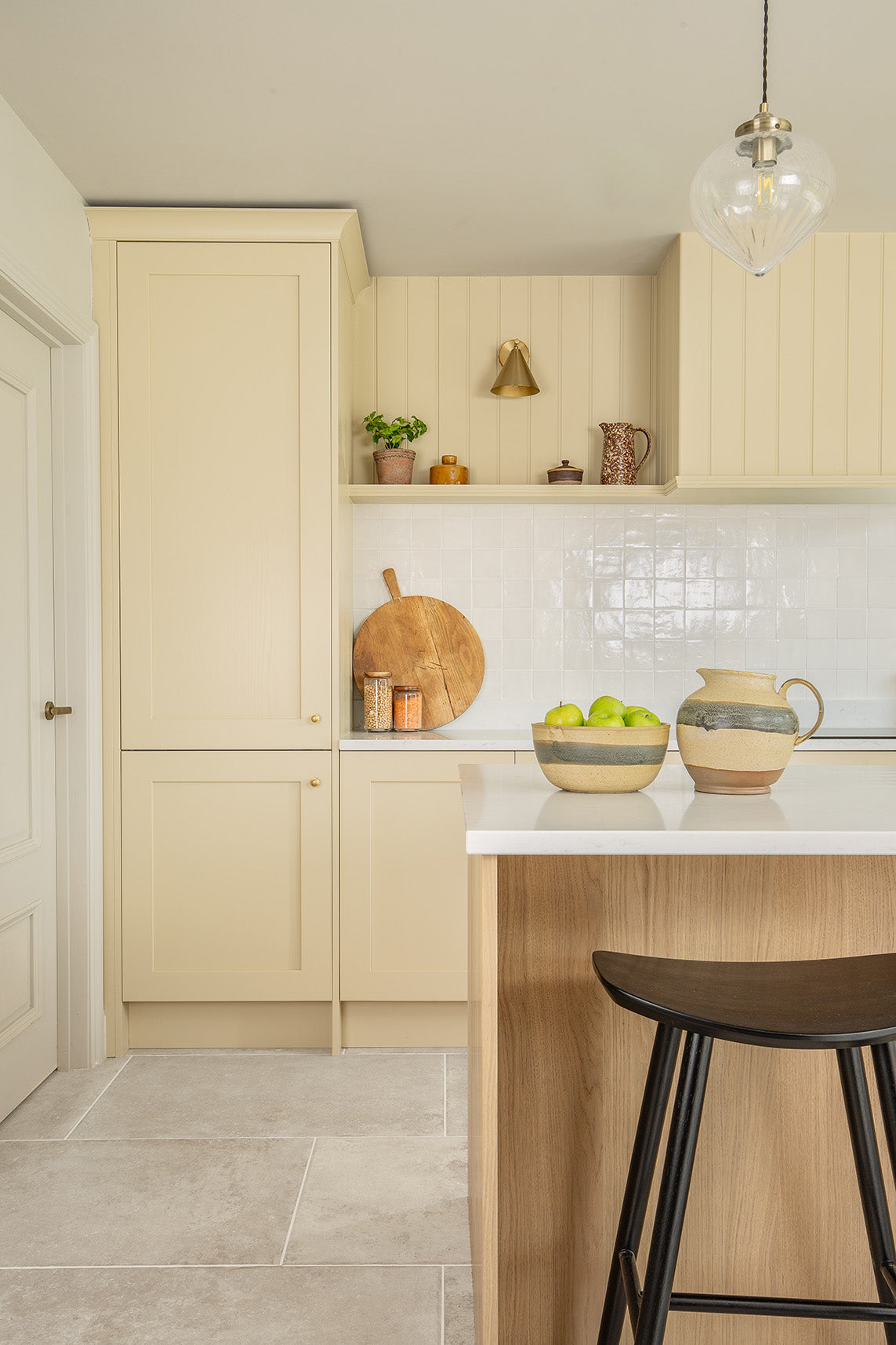 Bayonne Light Rustique Stone Effect Porcelain Tiles | Quorn Stone