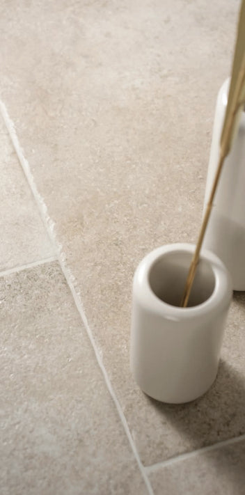 Bayonne Light Rustique Stone Effect Porcelain Tiles | Quorn Stone