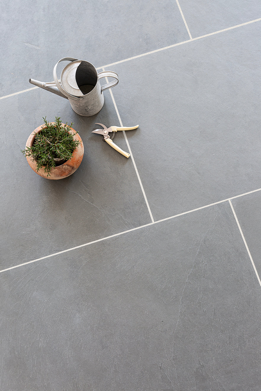 Grey Slate Stone Tile Floor