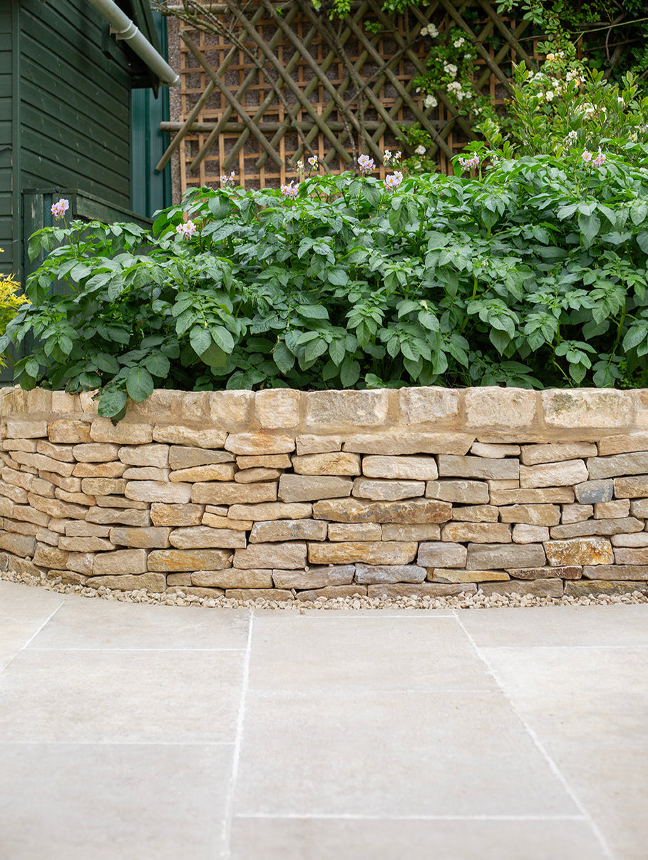 Chastleton Ivory Stone Effect Porcelain Paving | Quorn Stone