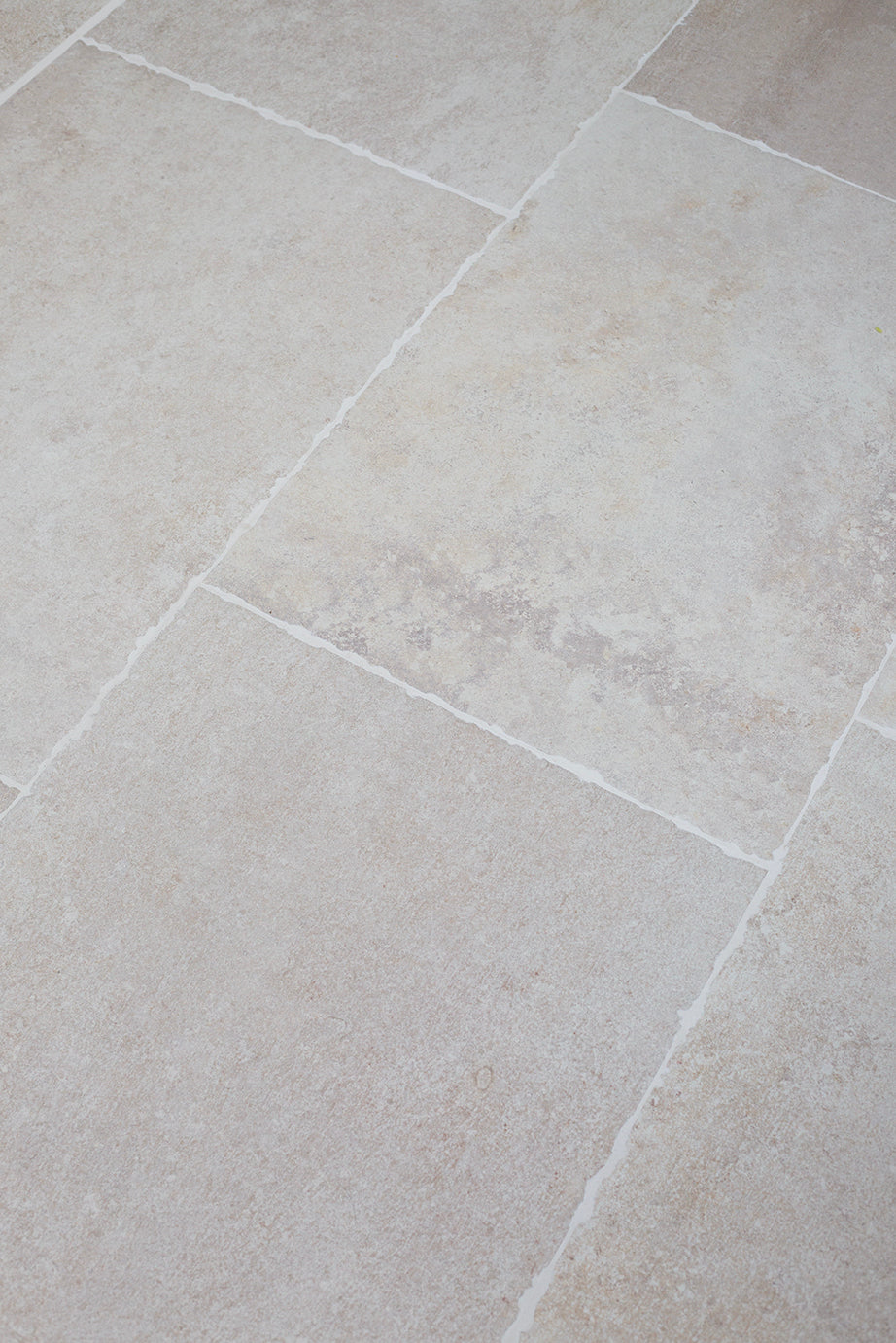 Chastleton Ivory Stone Effect Porcelain Tiles | Quorn Stone