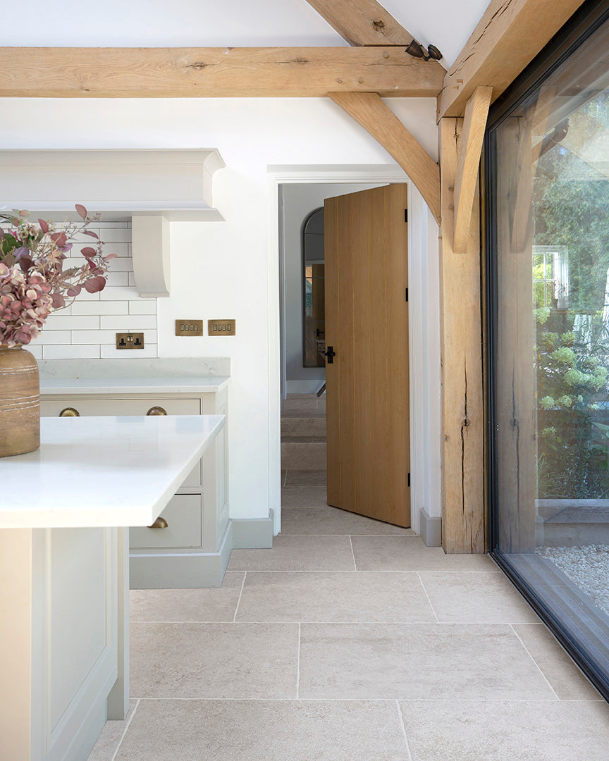 Chastleton Ivory Stone Effect Porcelain Tiles | Quorn Stone