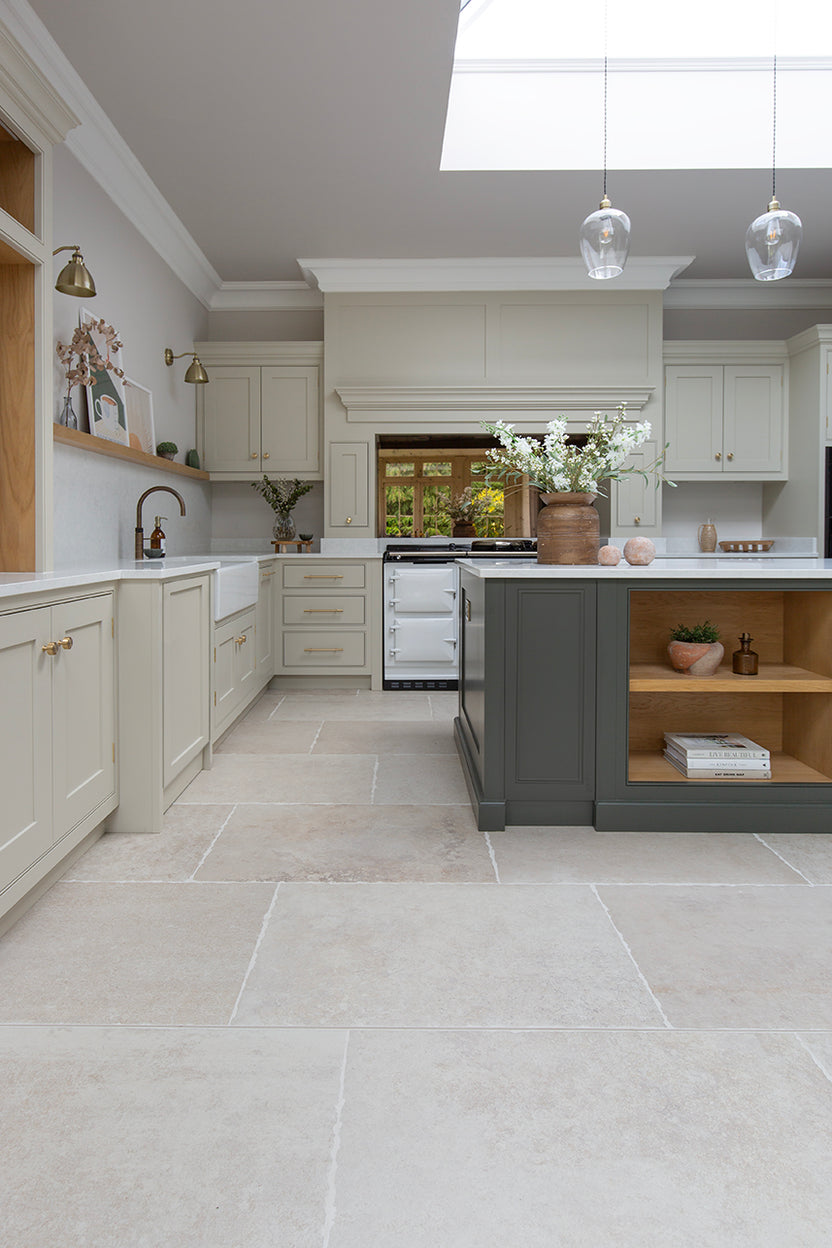 Chastleton Ivory Stone Effect Porcelain Tiles | Quorn Stone