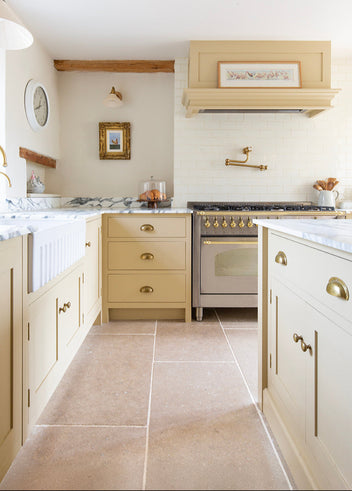Tuscany Tumbled Limestone Outdoor Bullnose Step | Quorn Stone