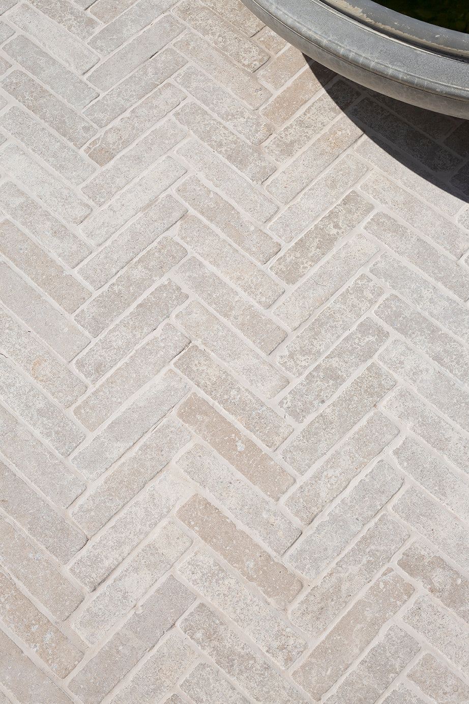 Dijon Tumbled Limestone Cobbles | Outdoor Tiles | Quorn Stone