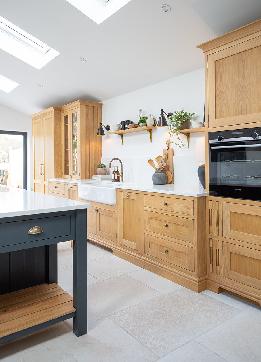 Dorchester Aged White Stone Effect Porcelain Tiles | Quorn Stone