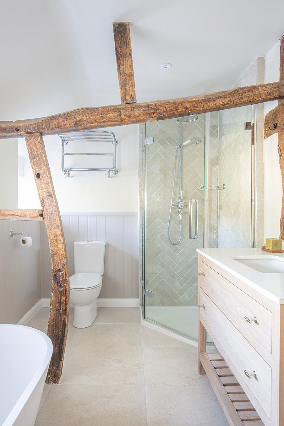 Dorchester Aged White Stone Effect Porcelain Tiles | Quorn Stone