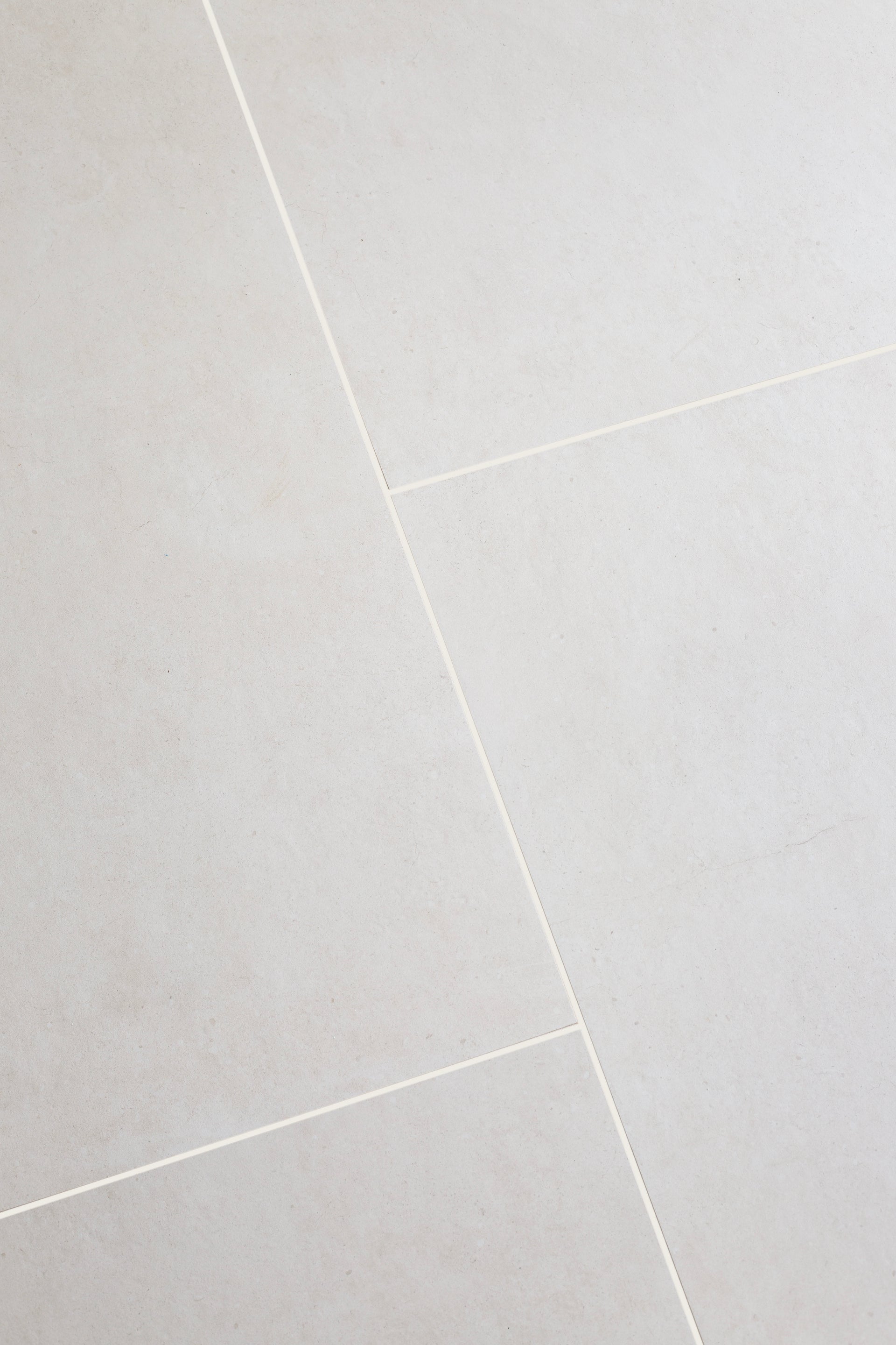 Frome White Stone Effect Porcelain Tiles | Quorn Stone