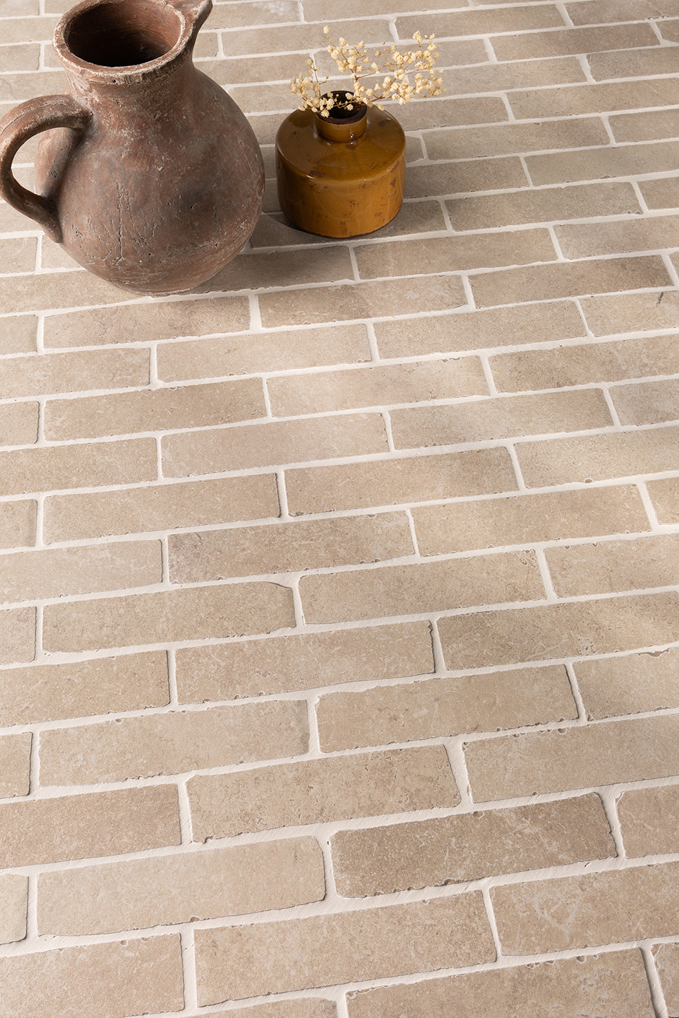 Hambleton Beige Rustic Edge Porcelain Cobbles | Quorn Stone
