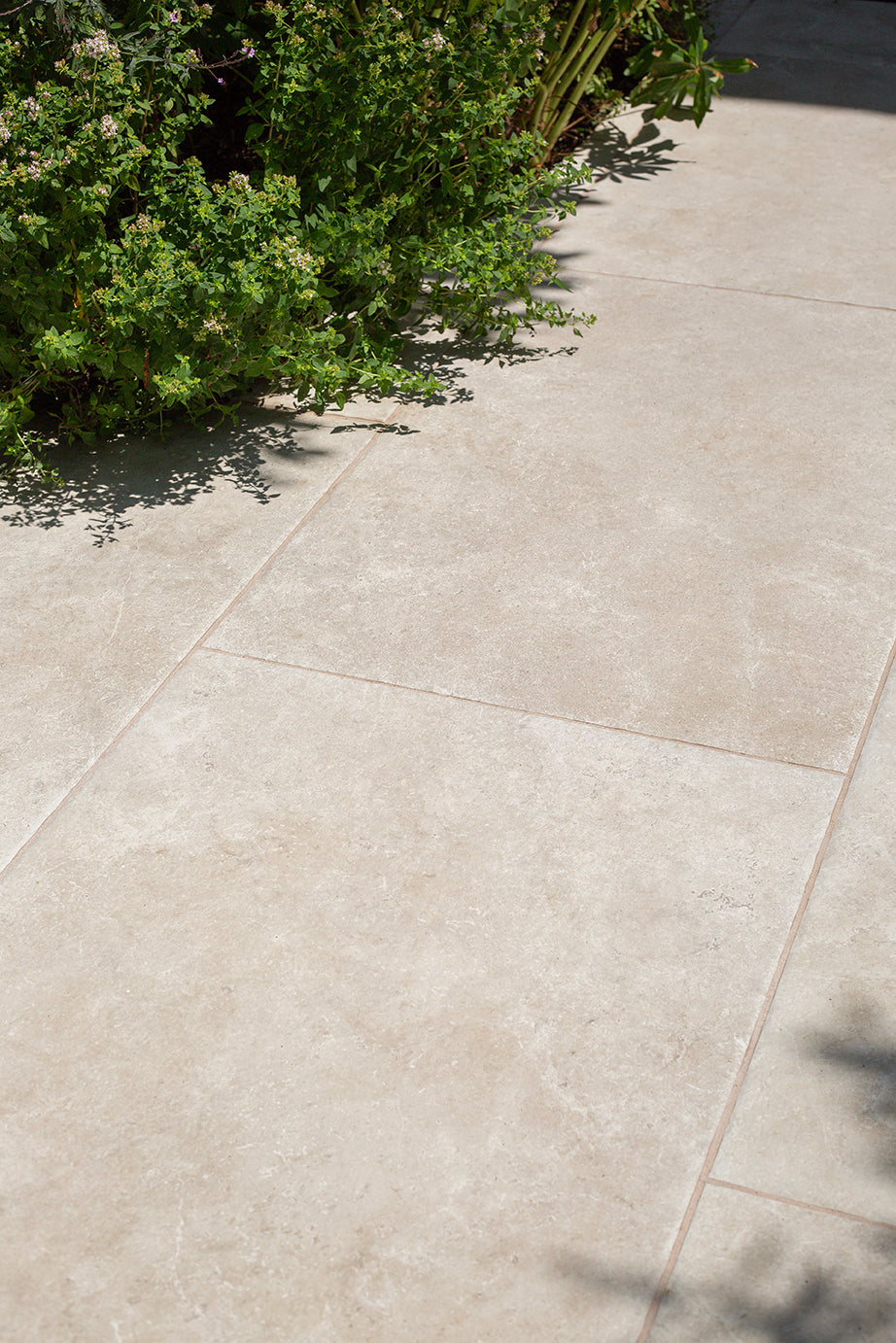 Hambleton Ivory Stone Effect Porcelain Paving | Quorn Stone