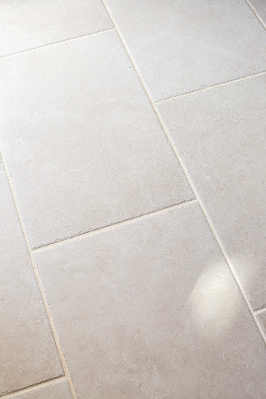 Hambleton Ivory Smooth Stone Effect Porcelain | Quorn Stone