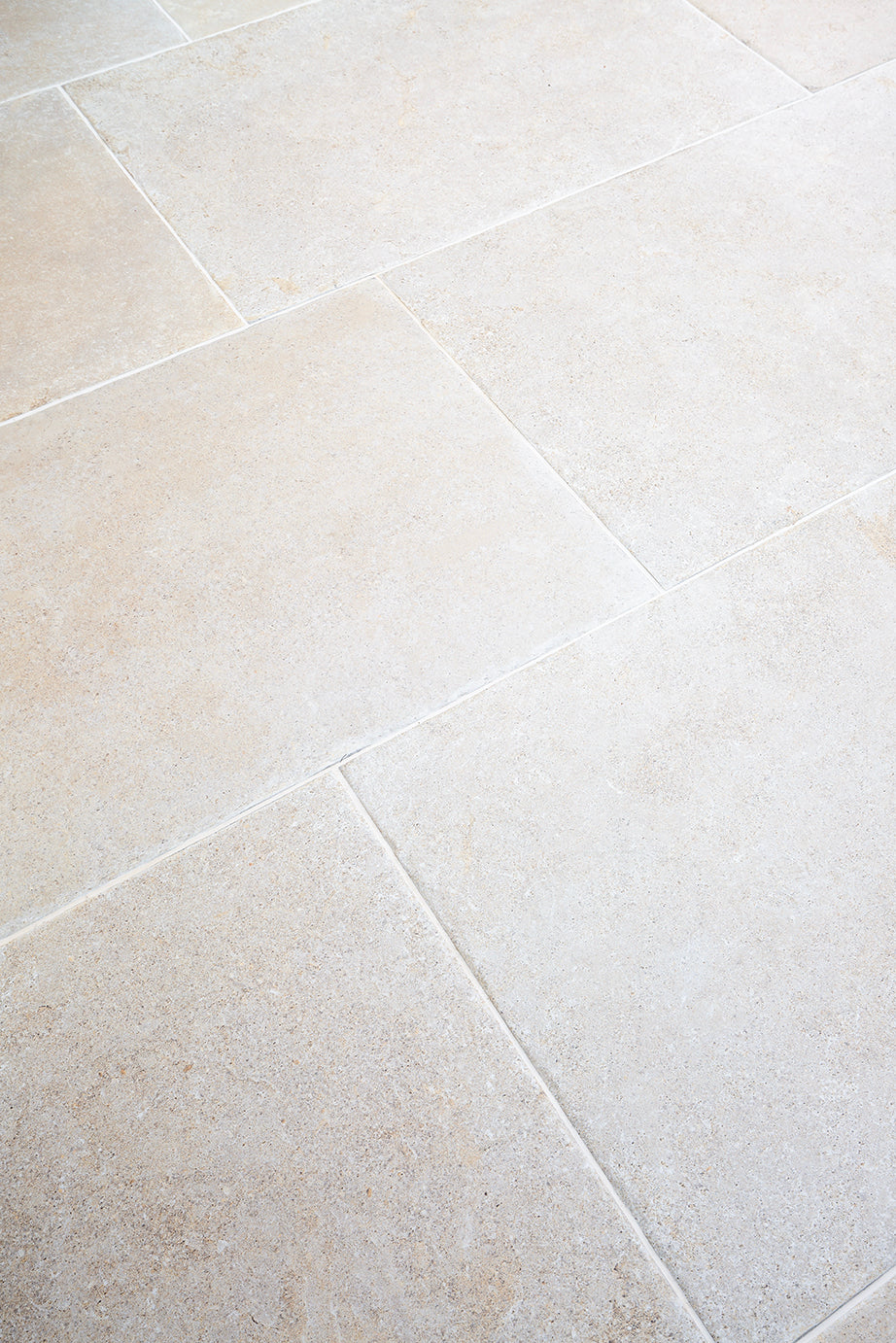 Montpellier Sable Tumbled Effect Porcelain Tiles | Quorn Stone