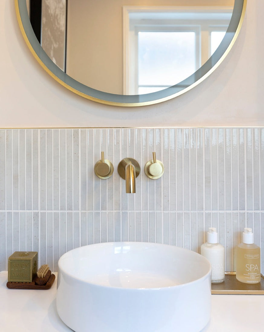 Nori Pearl Gloss Stick Tiles | Kit Kat Tiles | Quorn Stone