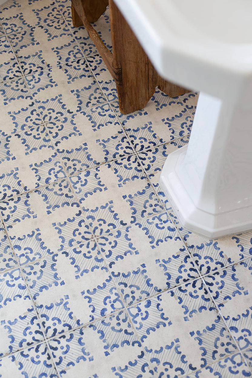 Pamplona Blanco Patterned Porcelain Tiles | Decorative | Quorn Stone