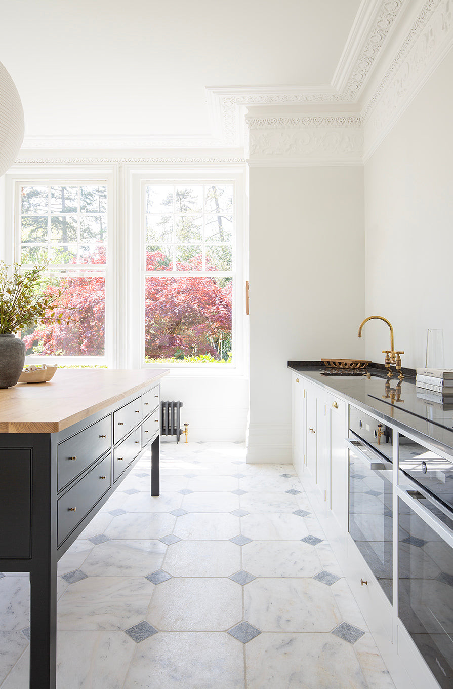 Parisian Manoir Cabochon Marble Tiles | Quorn Stone - 400x400x20mm (4 ...