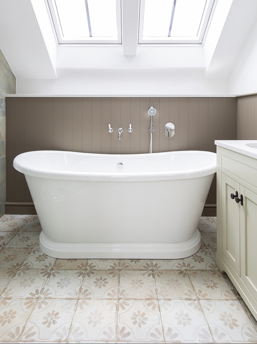 Penrose White Patterned Ceramic Tiles | Quorn Stone