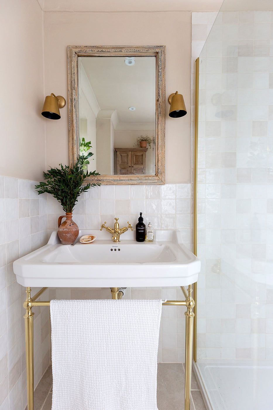 Safi Seashell Gloss Decorative Tiles | Decorative | Quorn Stone