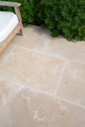 Tuscany Seasoned Limestone Coping Stone | Quorn Stone