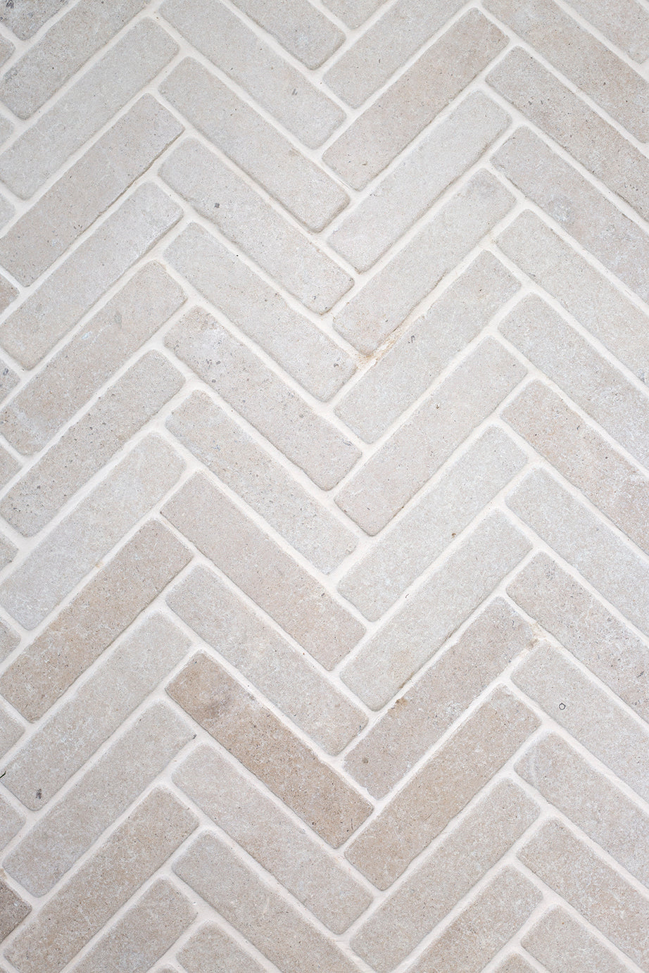 Tuscany Tumbled Herringbone Paving Cobbles | Quorn Stone