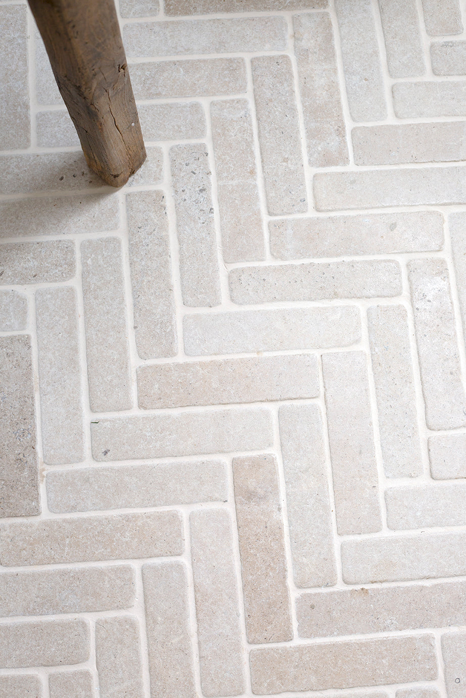 Tuscany Tumbled Herringbone Tiles | Quorn Stone