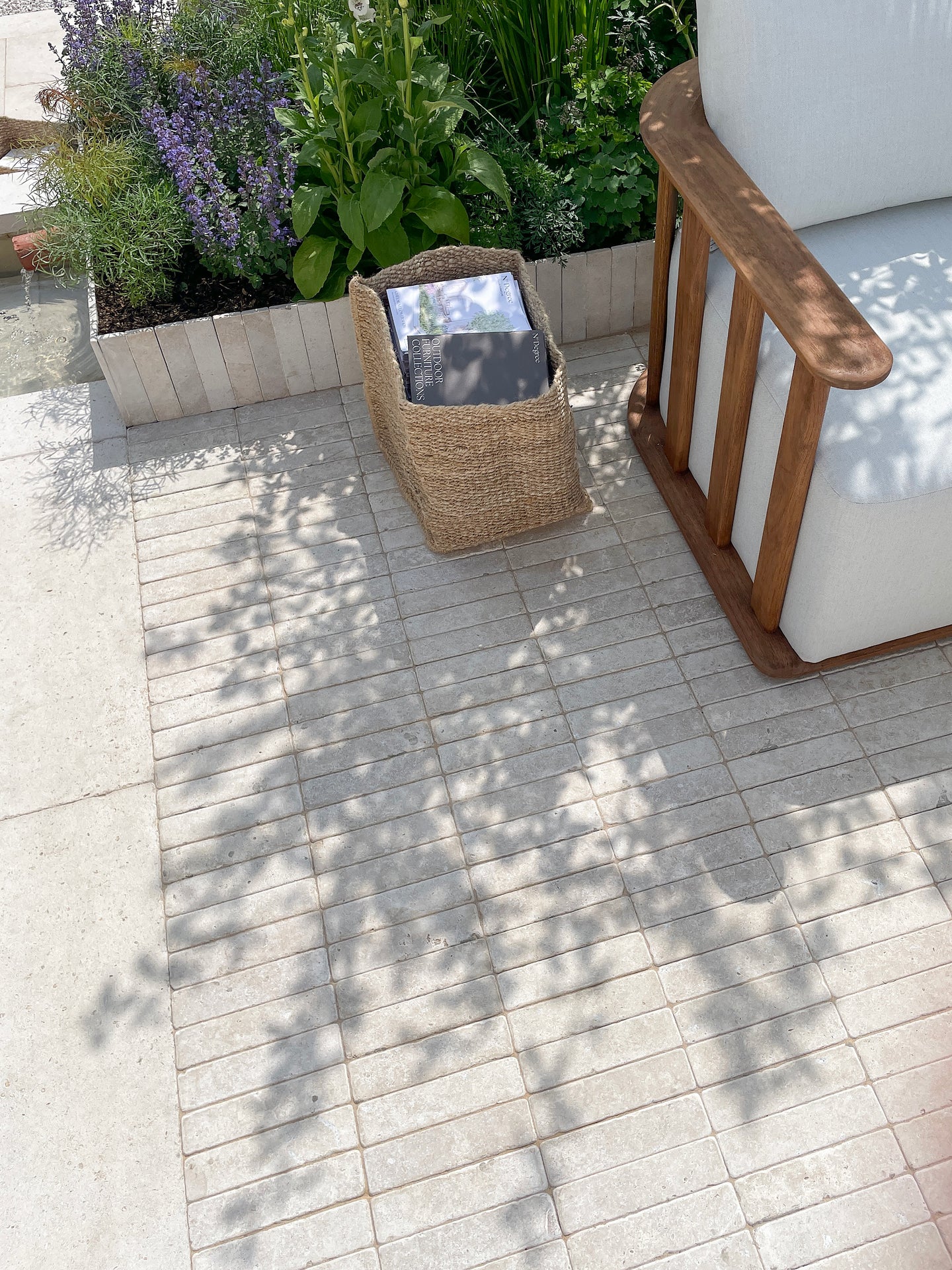 Versailles Softly Aged Herringbone Paving Cobbles | Quorn Stone