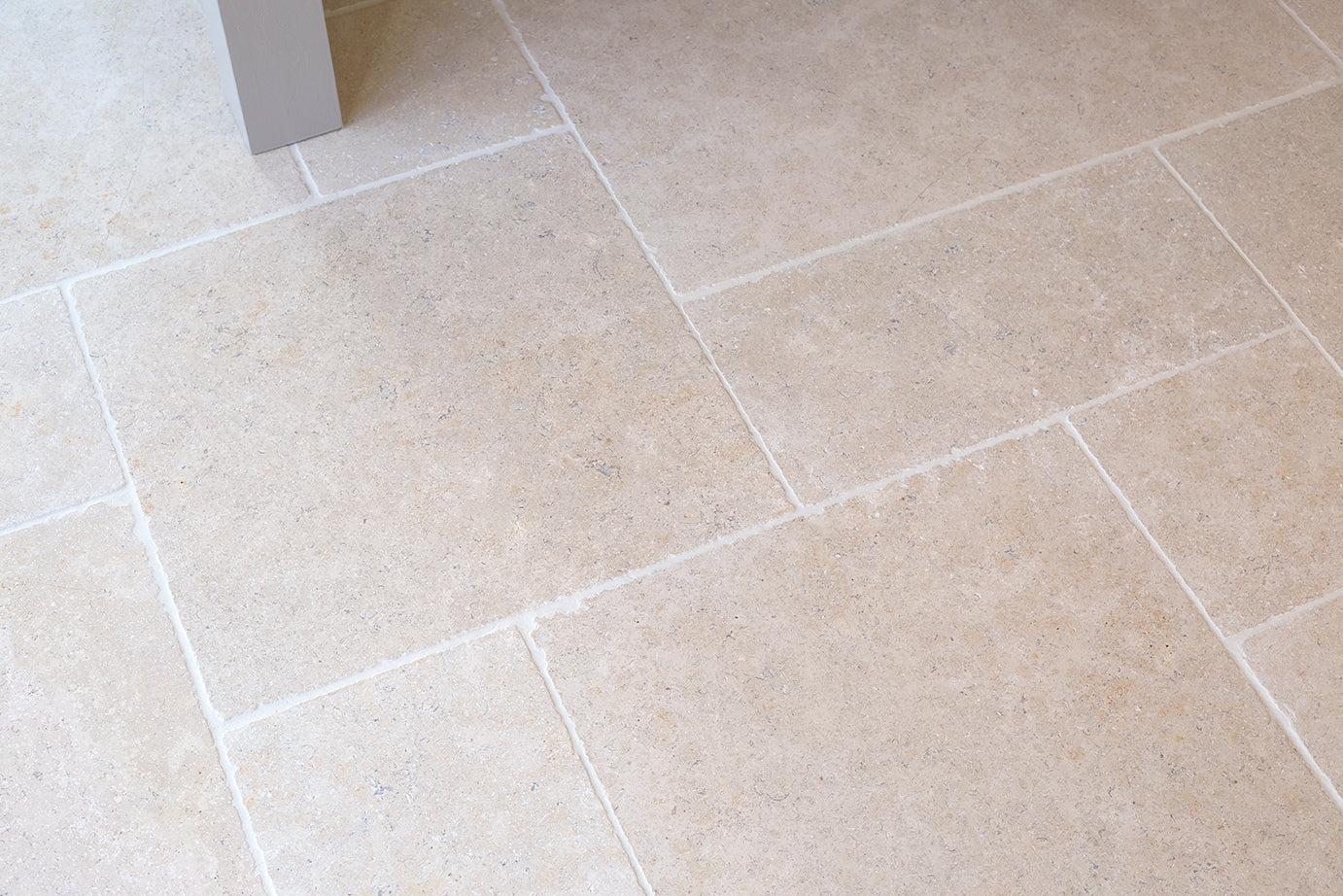 Dijon Tumbled Limestone Tiles & Pavers | Quorn Stone - 500xFLx30mm